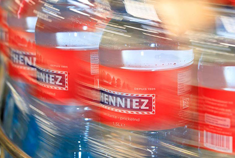 henniez-bottles-teaser | Nestlé Global