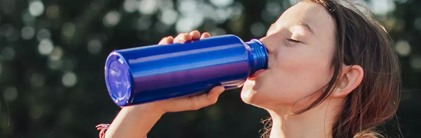 Promoting healthy hydration for children | Nestlé Global