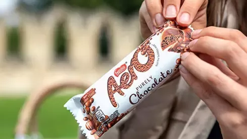 nestle bars filled with tiny bubbles